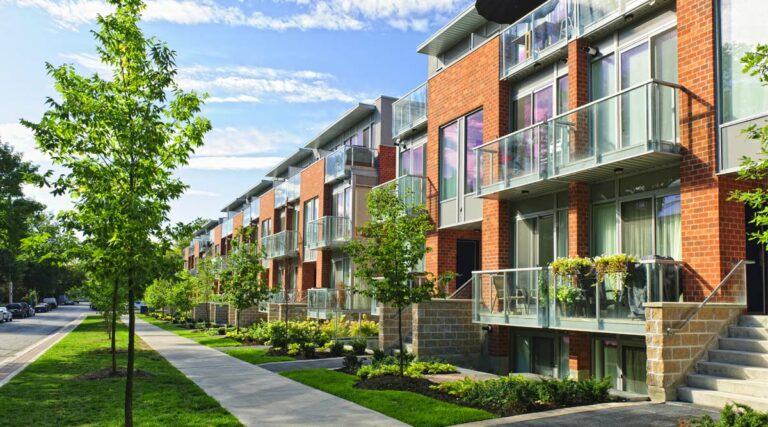 Find The Right Senior Living - Assisted Living Center